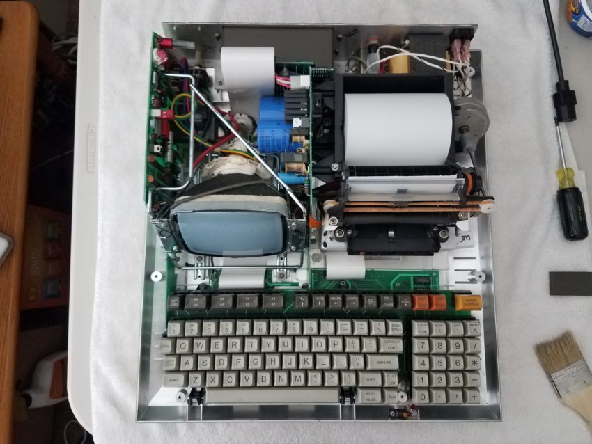 Hewlett Packard HP-85 Disassembly – Retro Computer User